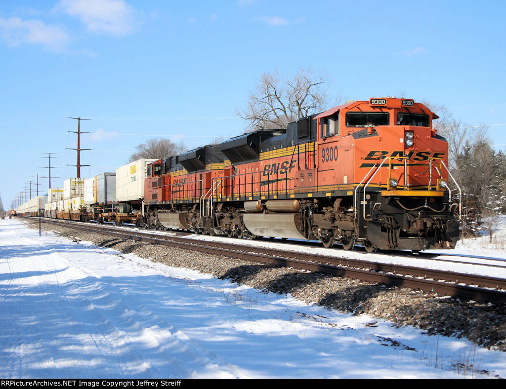 BNSF 9300